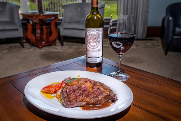Fox Harb'r Fine Dining & Restaurants